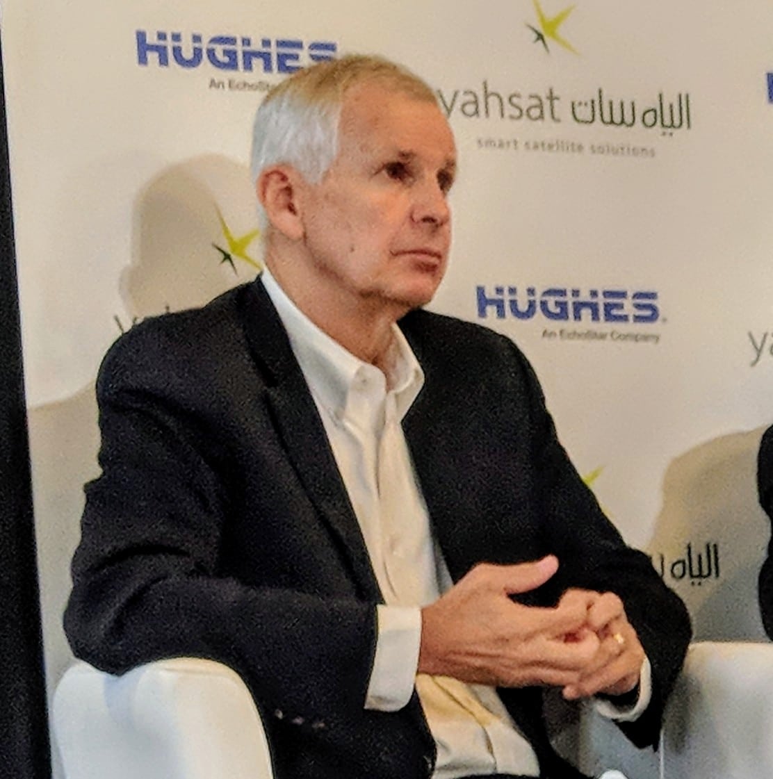 Pressure on as Dish Network Corp. risks losing airwave licenses ...