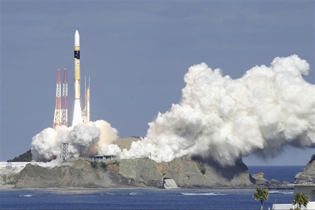 Spy satellite race in Asia heats up with Japan rocket launch ...